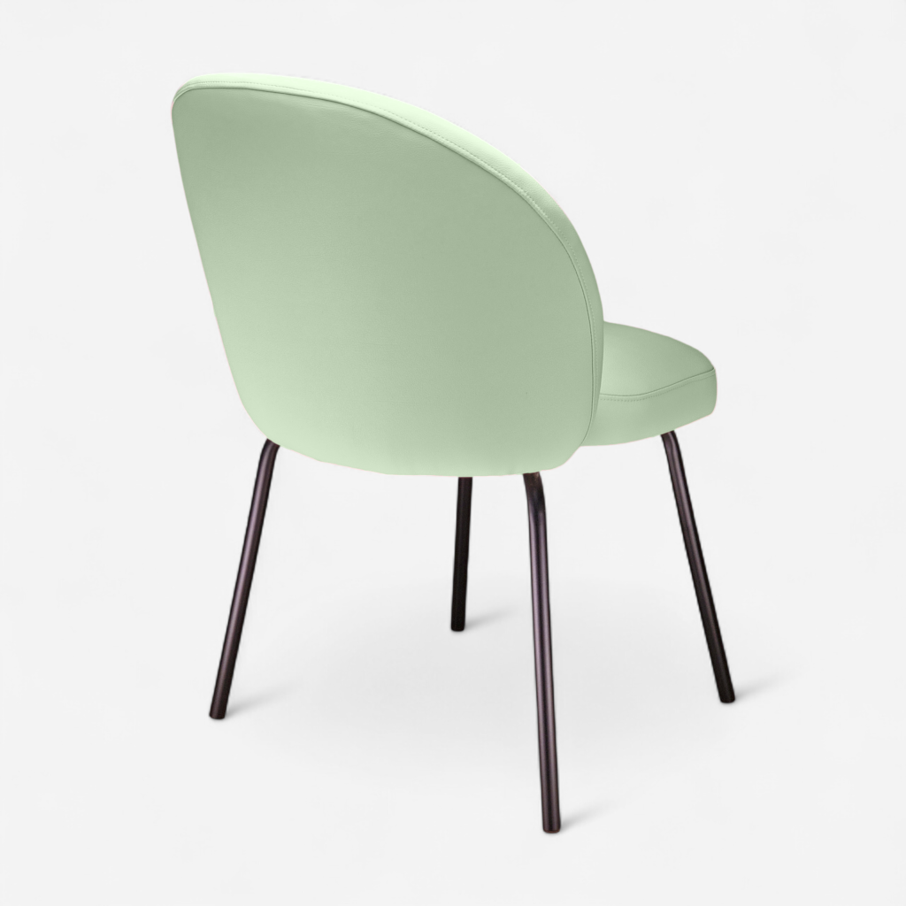 Moma stackable - Icon Chairs